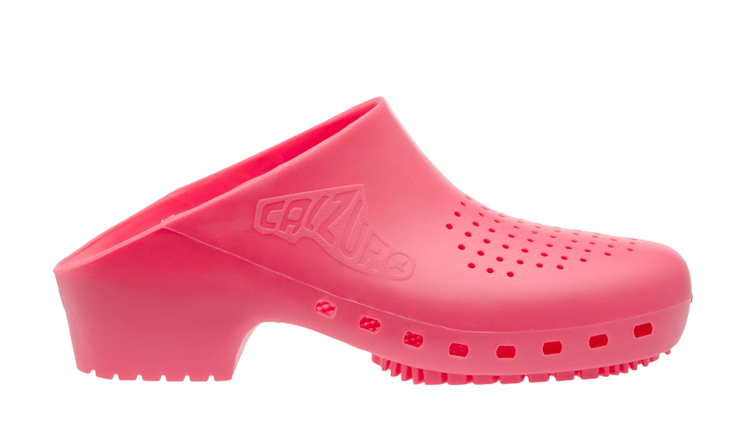 Caring for Your Calzuro Clogs: Maintenance and Longevity Tips